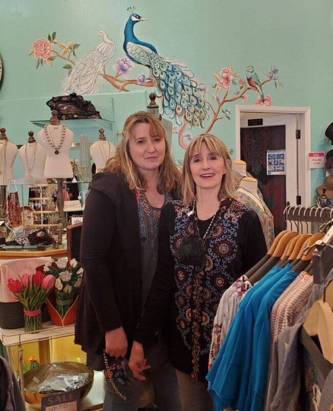 Meet Your Neighborhood Mother-Daughter Duo | Q&A with Natalie & Laura